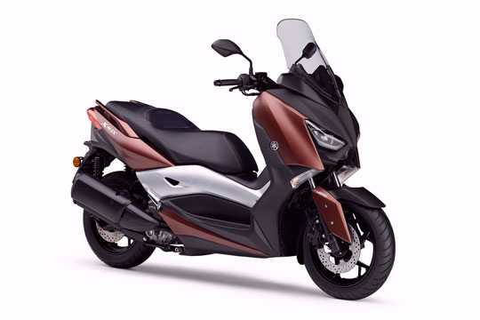 요즘 핫한 쿼터급 스쿠터 야마하 XMAX 300 시승기 | 일요신문